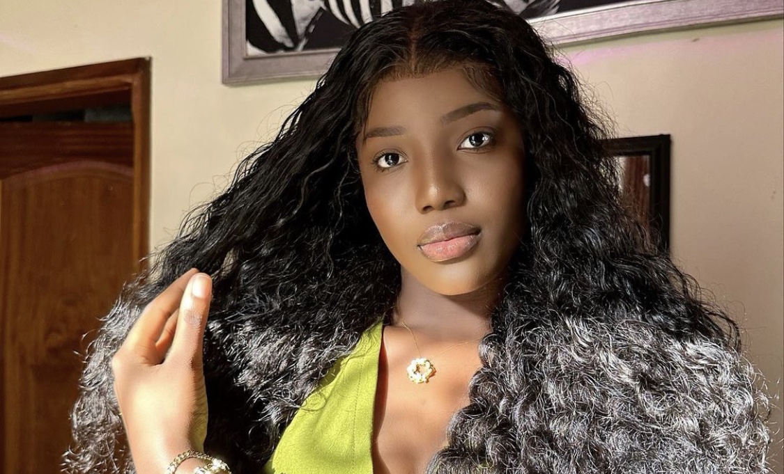 La belle actrice et influenceuse Adja Diao toujours aussi lumineuse ...