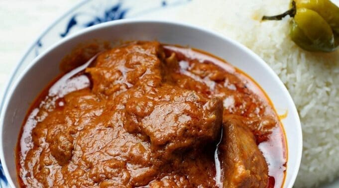 Mafé yapp (sauce pate d arachide la viande) - Afriseries & Ciné