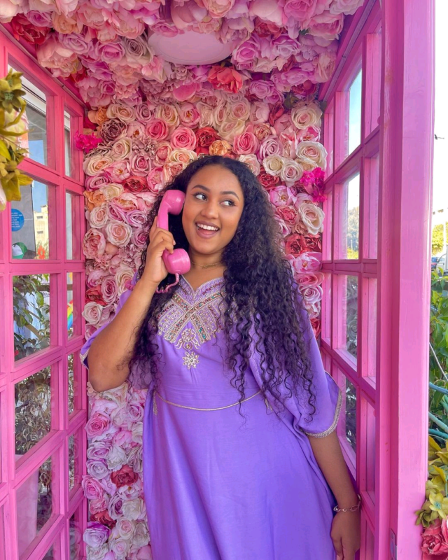 Les nouveaux clichés de la tiktokeuse Faynara