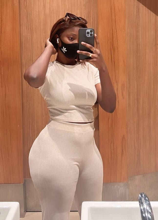 La ravissante actrice Maimouna Fall soeur de Virginie dans la série ...