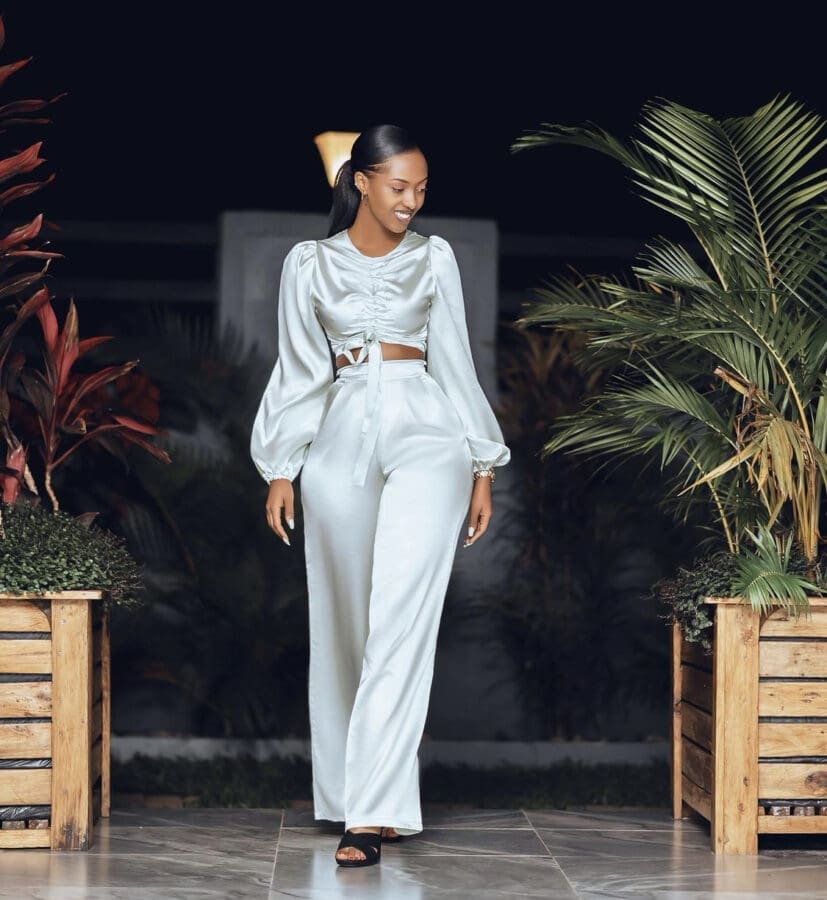 Photos : La ravissante rwandaise Vanessa Karangwa dans une très belle ...