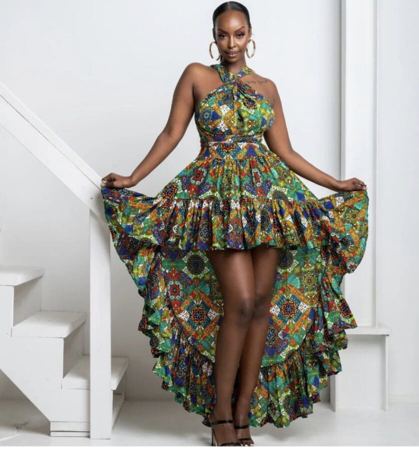 Photos de magnifique model de robe Wax - AfriSeries