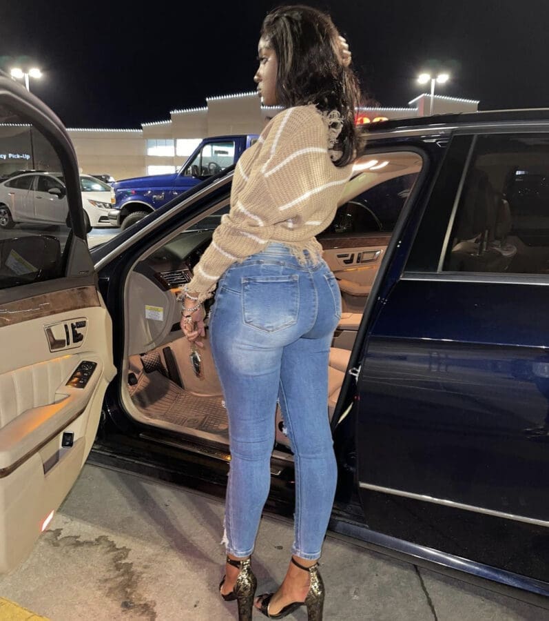 A la découverte de Kelly Bhadie cette nouvelle influenceuse togolaise ...