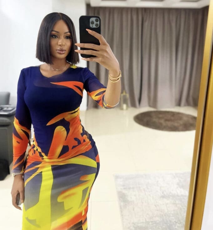 L'influenceuse Sery Dorcas miss Côte d'Ivoire 2005 toujours aussi ...