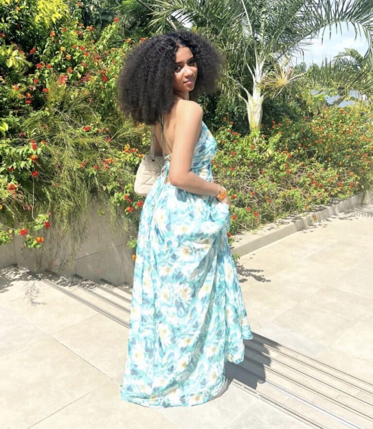 La radieuse animatrice Racky Aidara dans une très belle robe (Photos ...