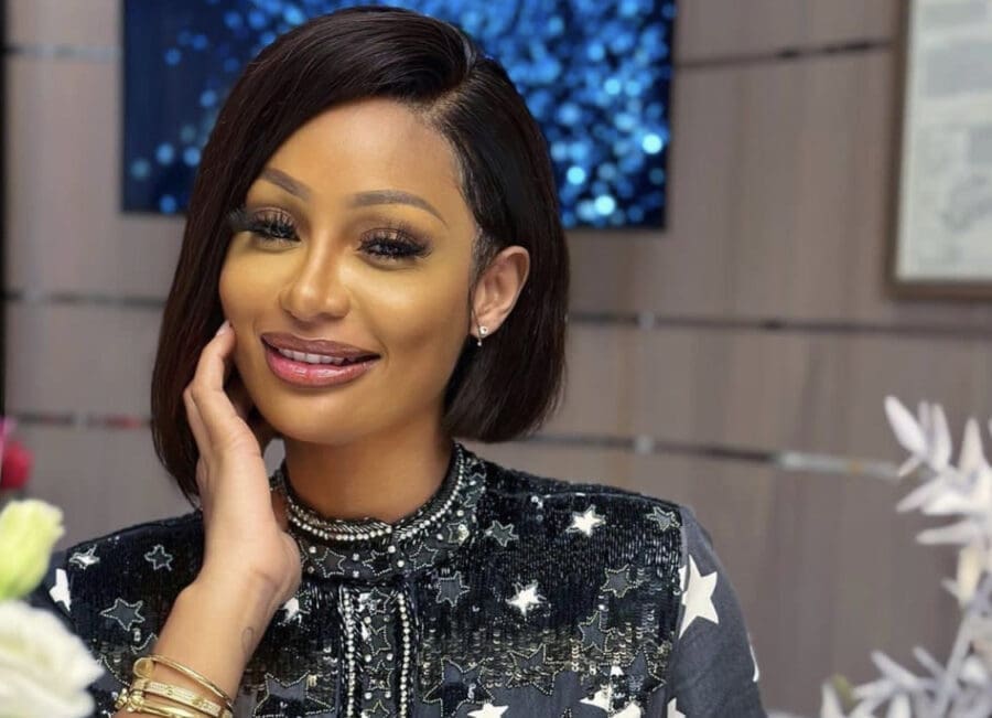 La rayonnante Miss Sery Dorcas dans une très belle tenue (Photos ...