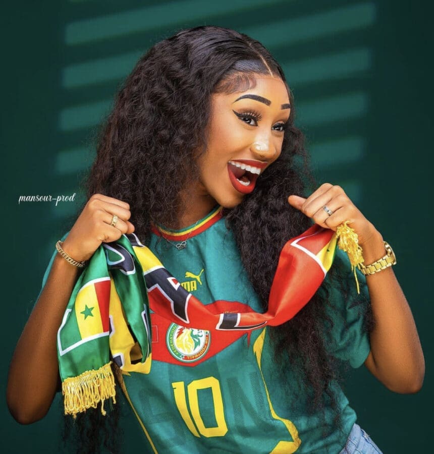 La ravissante influenceuse Bbei Binta en mode 12e "Gaindé" admirez ces ...