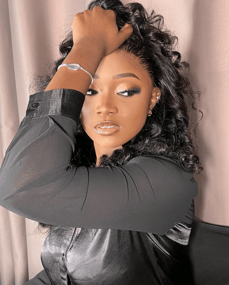 La charmante actrice Maïmouna Fall alias Kany de la série "Karma ...