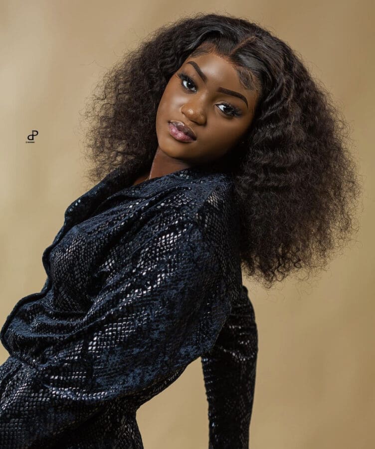 Photo : La ravissante et élégante actrice Diarra alias Cathy de la ...