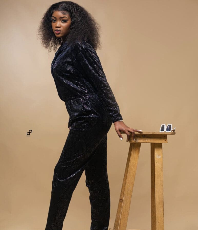 Photo : La ravissante et élégante actrice Diarra alias Cathy de la ...