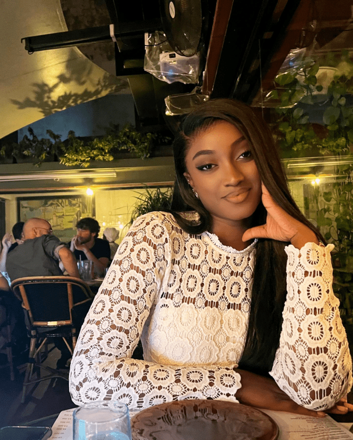 Admirez la beauté et la simplicité de l'actrice Ya Fatou série ...