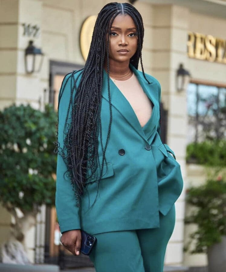 La magnifique actrice Maimouna Fall alias Kany de la série "Karma" en ...