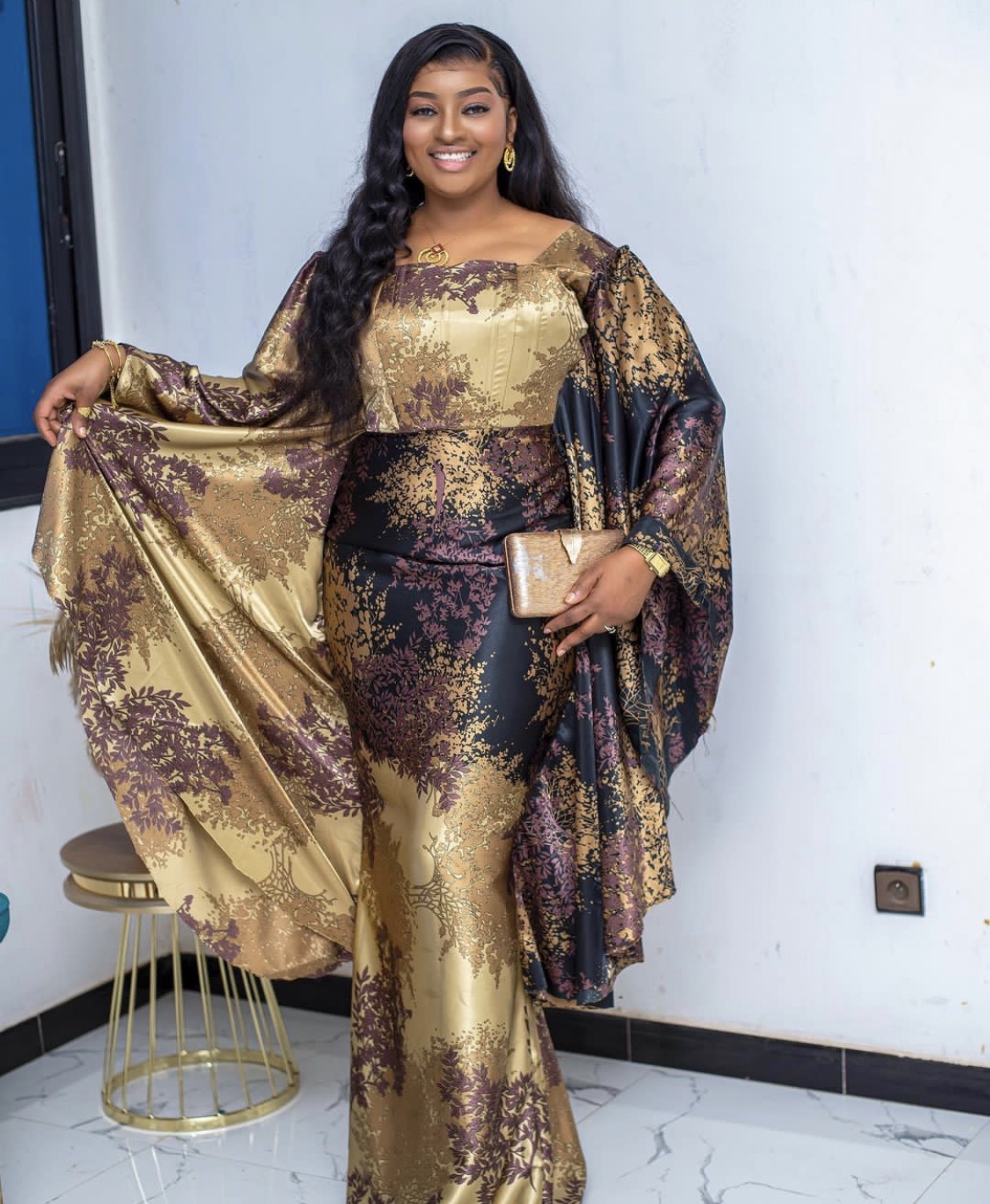 La sublime actrice et top model Adjira Faye avec une silhouette de rêve ...